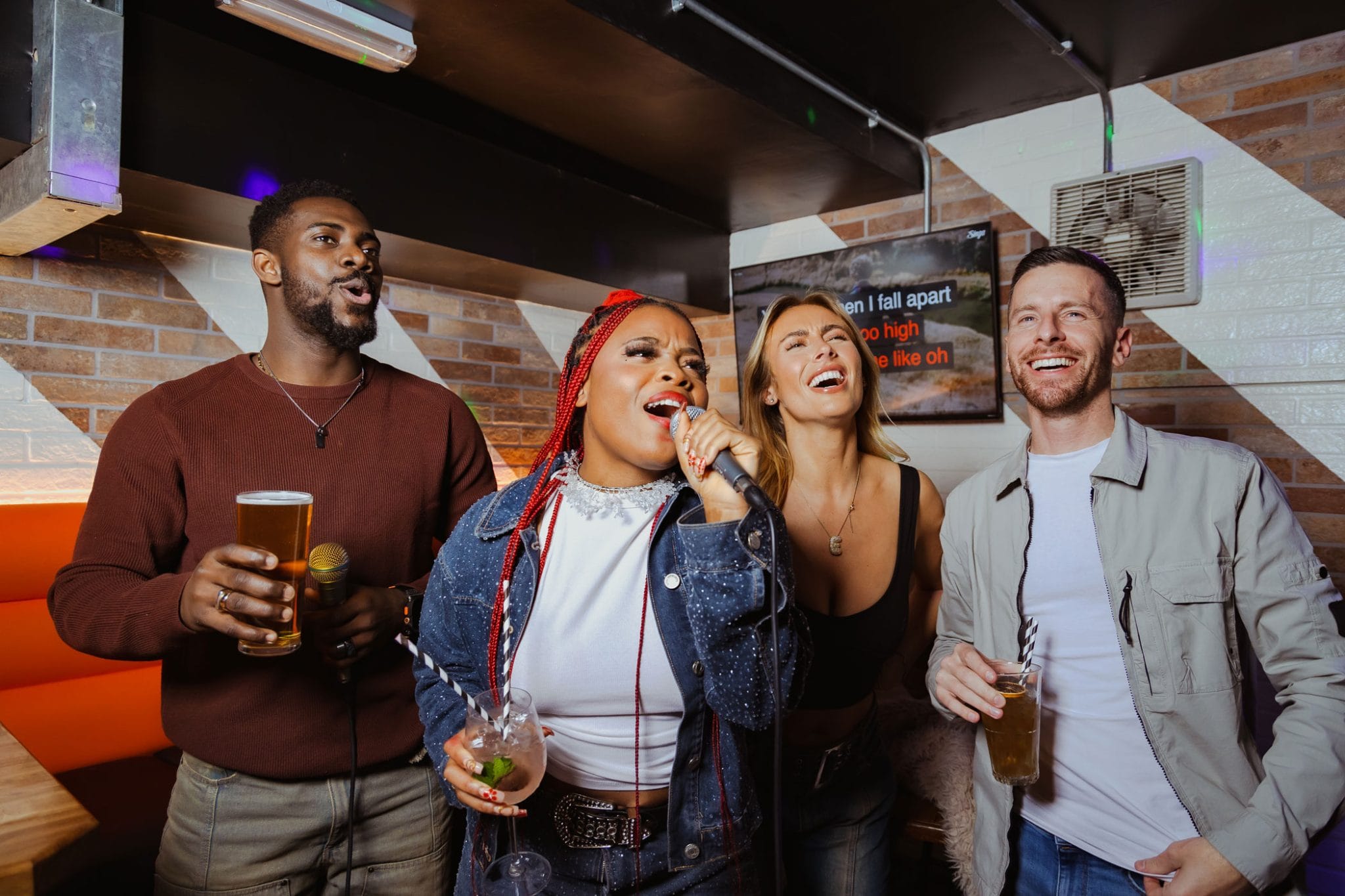Karaoke Edinburgh | Roxy Ball Room | Roxy Lanes